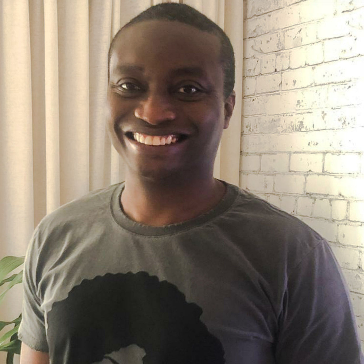 ENCORE - IRUG XVI - Camiseta Manga Curta– The Caveman